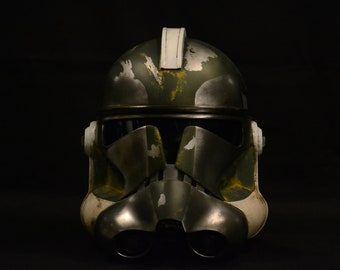 Commander Gree - Etsy