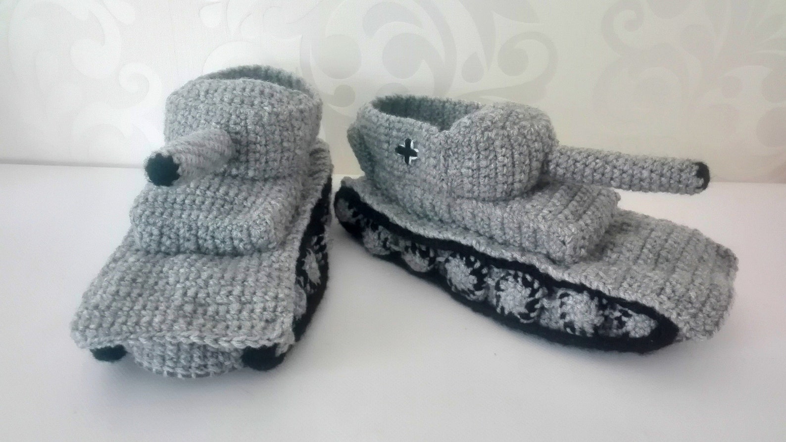 Tank Slippers, Panzer Tank Slippers, Knitted Army Slipper Socks, Tanks ...