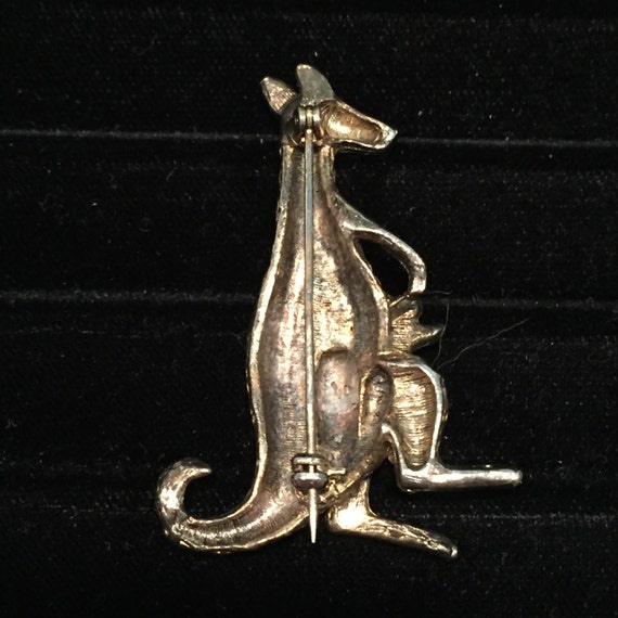 Antiqued Kangaroo & Joey Pin - CA 1960's - Pin206 - Gem