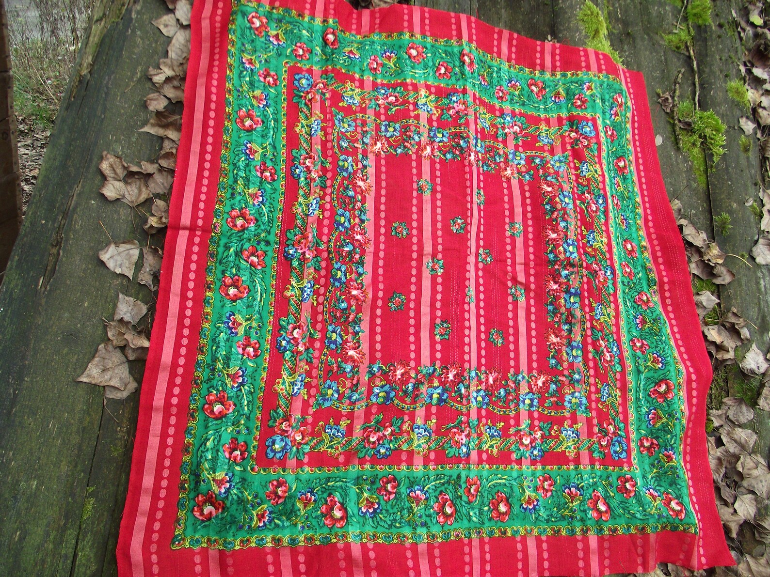 Romanian Wool Shawl Russian Scarf Soviet Floral Vintage Shawl - Etsy