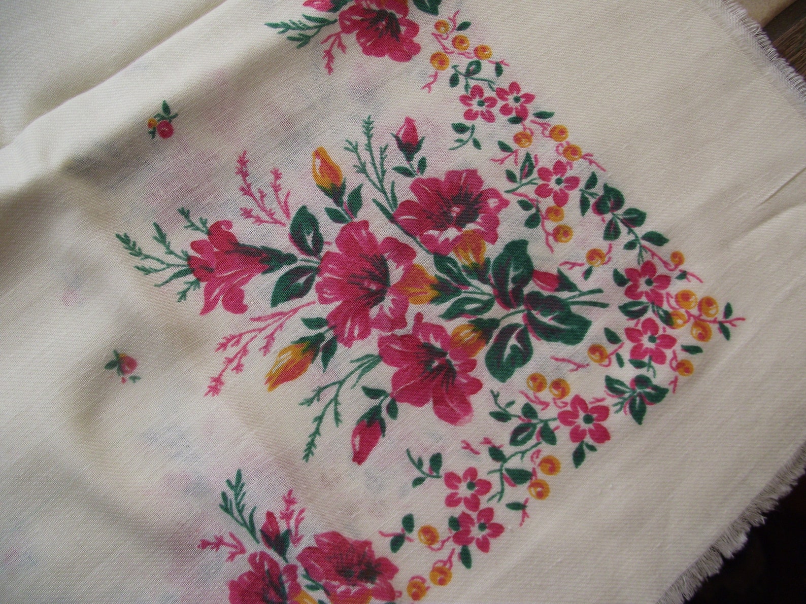 Soviet Floral Shawl 60s Ivory Folk Shawl Cotton Wadding Bright - Etsy