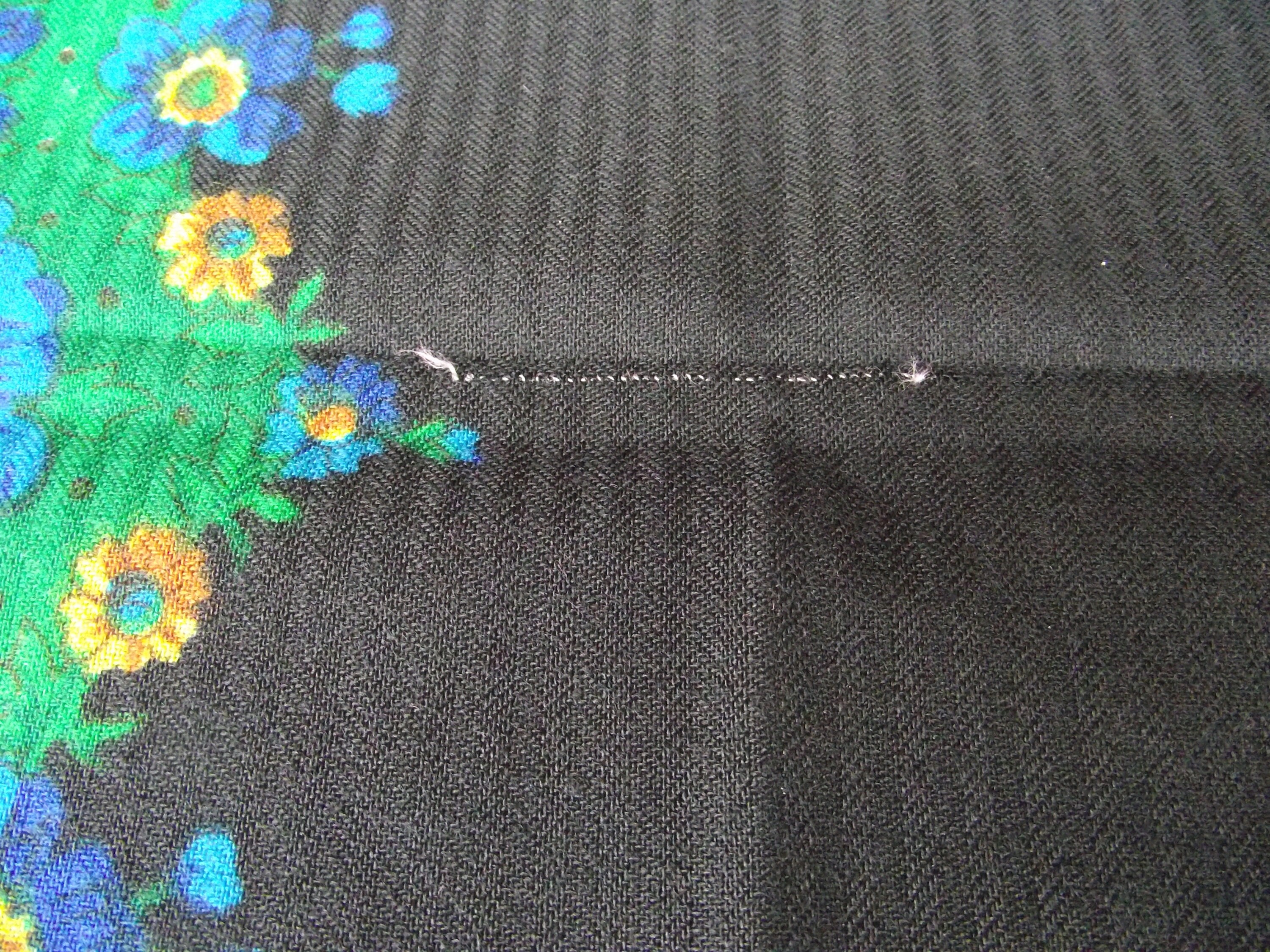 Beautiful Russian Scarf Floral Vintage Ukrainian Romanian - Etsy