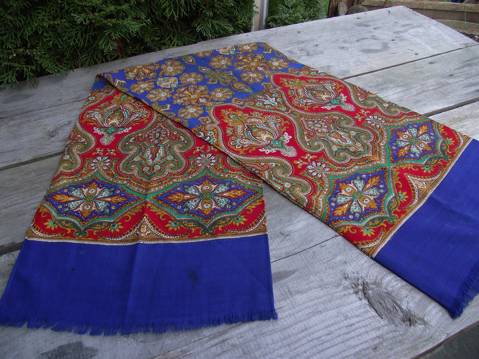 Beautiful Man’s Neck Scarf Vintage Soviet Floral Ukrainian Romanian ...
