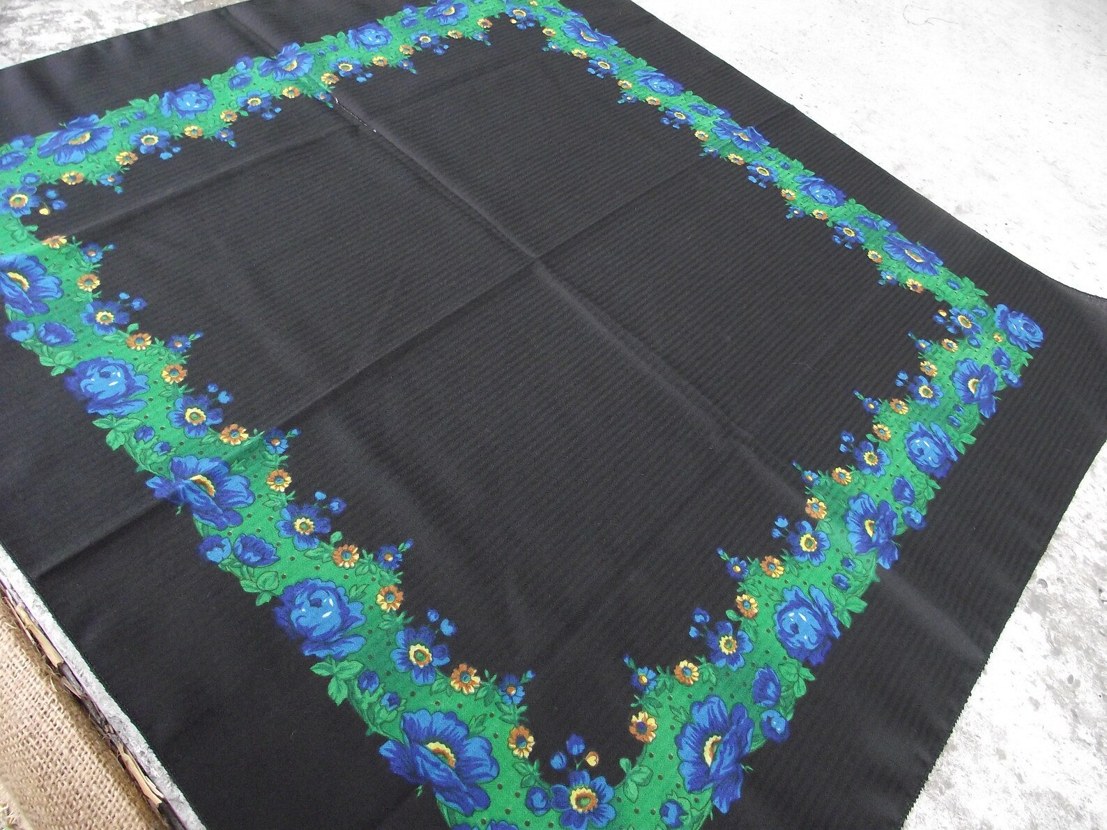 Beautiful Russian Scarf Floral Vintage Ukrainian Romanian Shawl Old ...