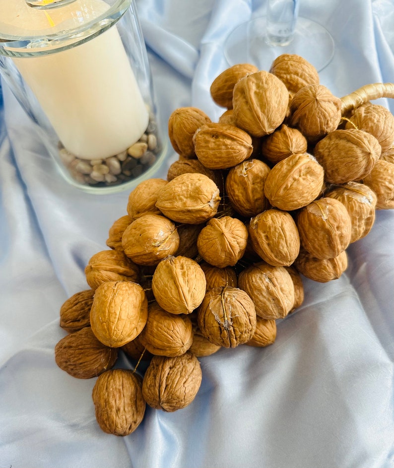 Sofre Aghd Walnuts Cluster - Kousheh Gerdoo for Aroosi- Walnuts for ...