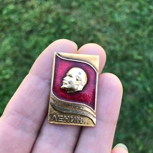 Vintage Lenin Pin Socialist Lenin Soviet Communism Socialism Pin USSR ...