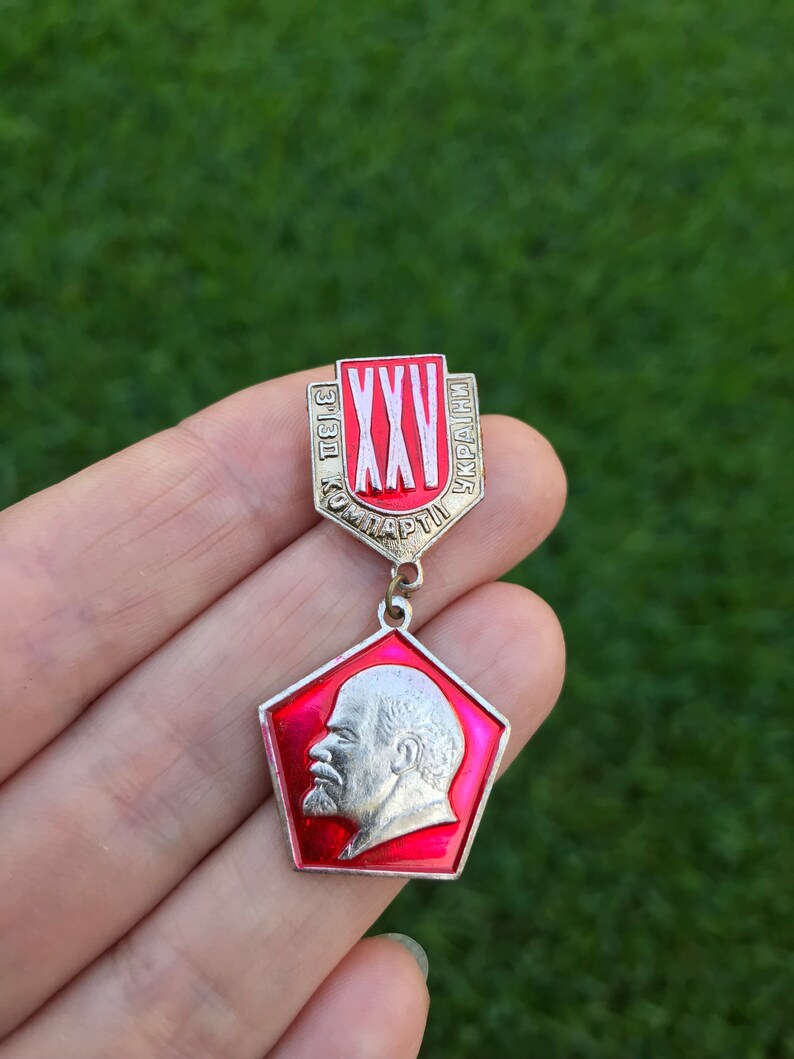 Socialist Ukraine Vintage Lenin Pin USSR Lapel Pin Political | Etsy