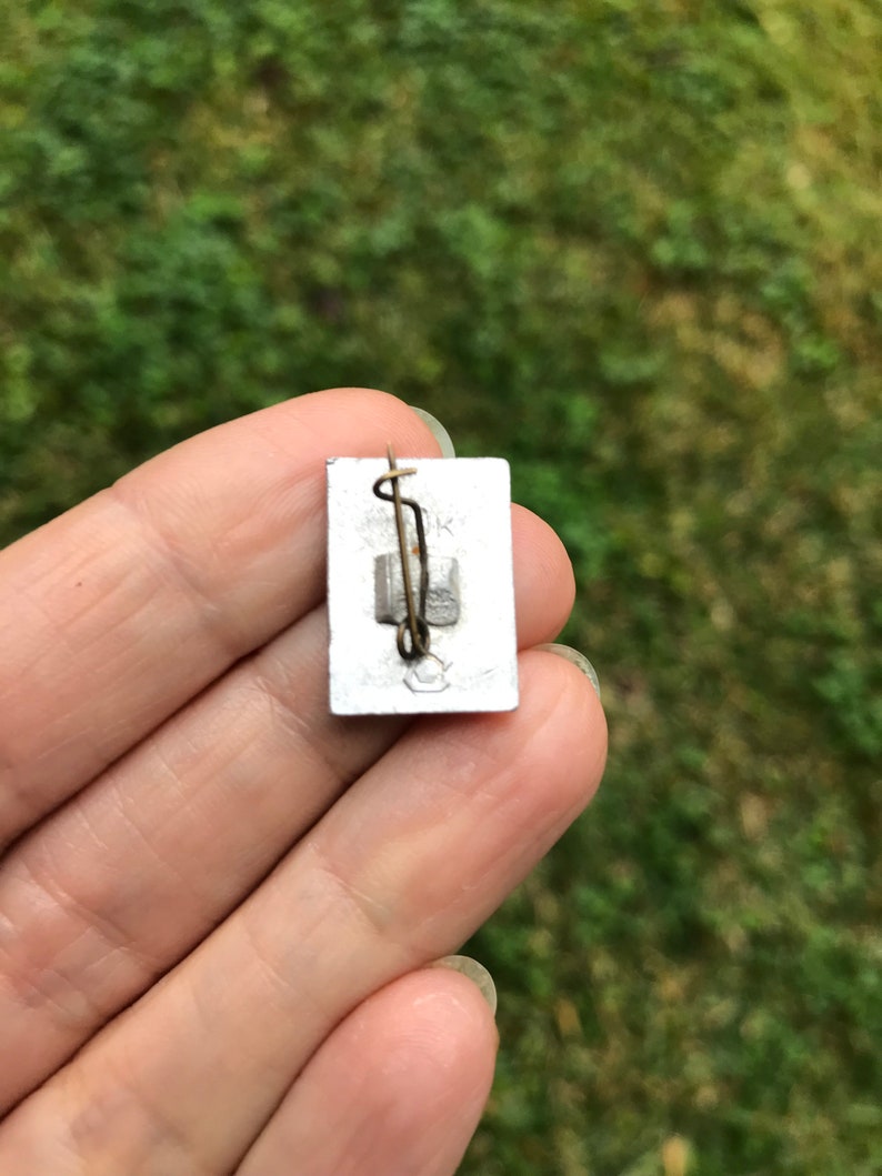 Socialist Pin Vintage Soviet Lenin Pin Soviet Communist Red | Etsy