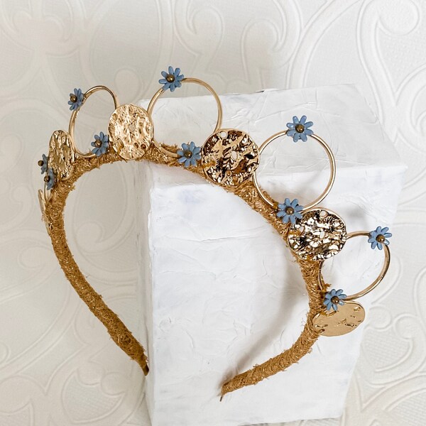 Crown Fascinator - Etsy