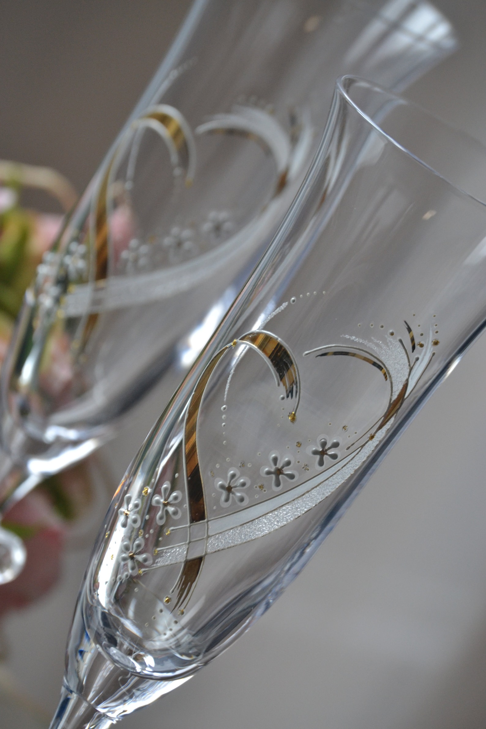 Personalized Wedding Champagne Flutes With Gold Hearts, Hand-decorated ...