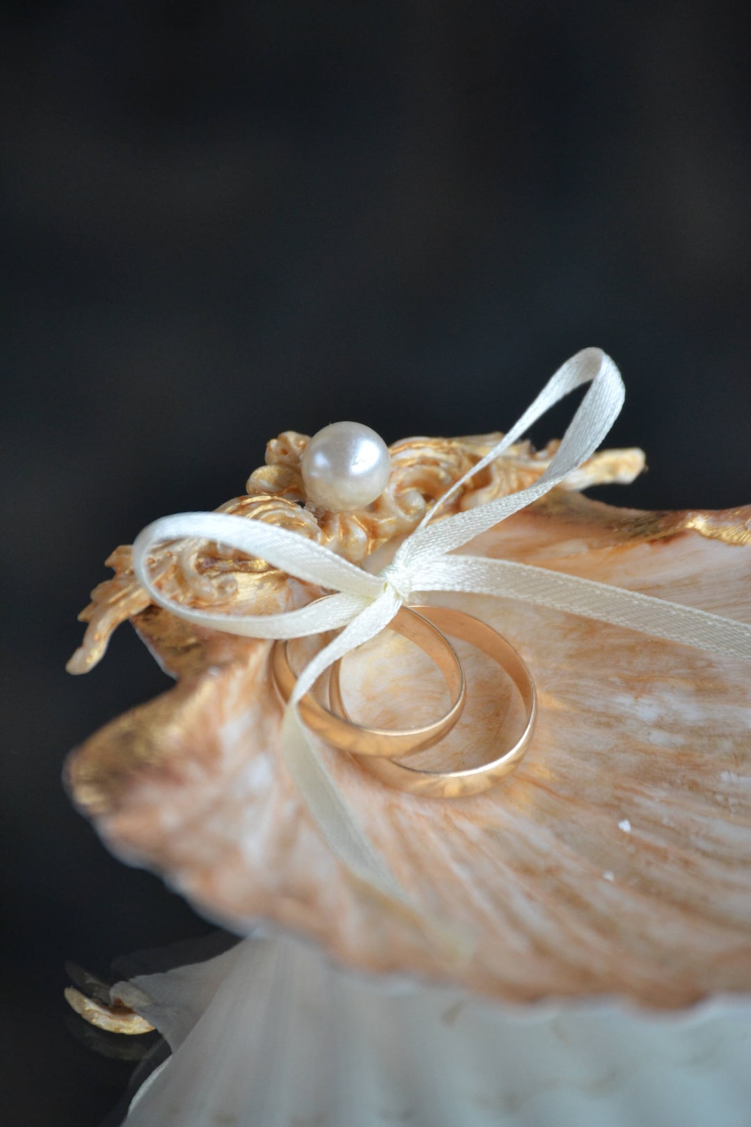 Seashell Ring Holder, Shell Ring Bearer, Engagement Ring Holder ...