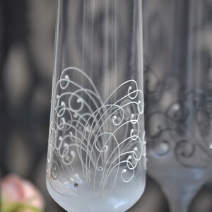 Hand-painted Wedding Champagne Flutes Adorned With Swirling Patterns in ...