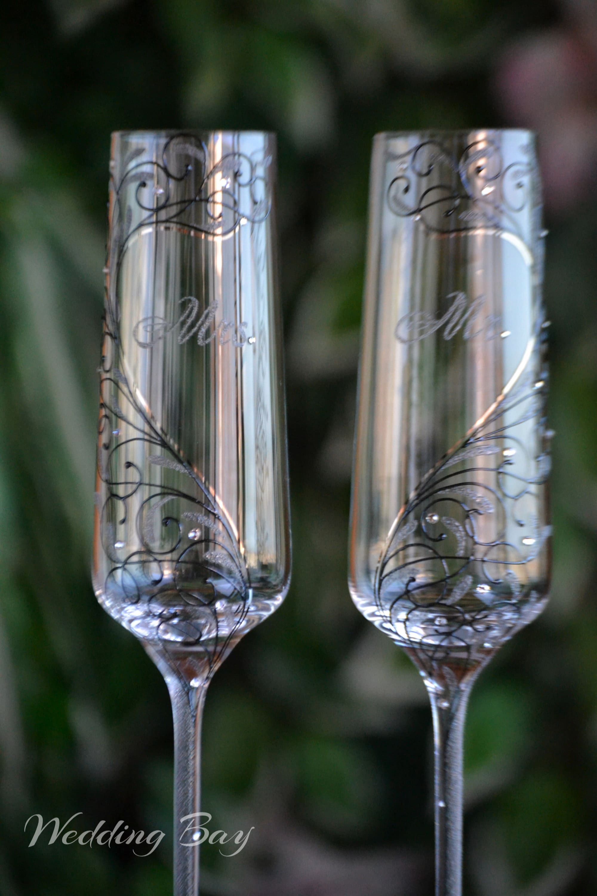 Personalized Champagne Flutes: Hand-painted Wedding Glasses With ...