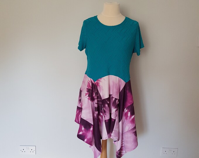 Unusual hand-made clothing for unusual women : by BosaHandmade