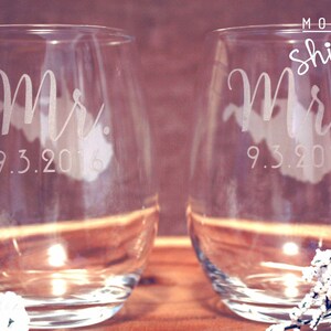 Etch Mr and Mrs With Wedding Date and State Etched Glasses for Bride ...