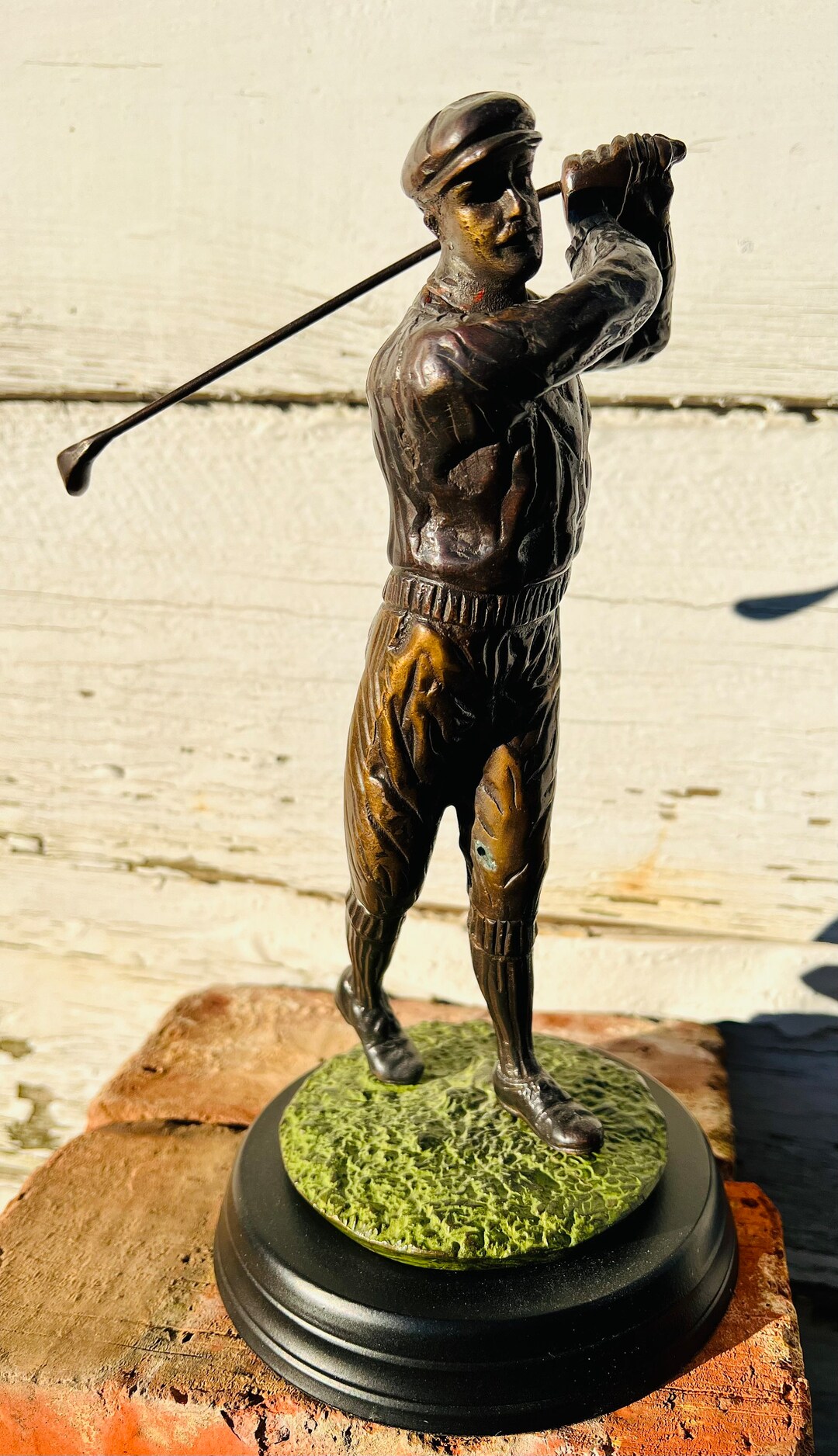 Castilian Bronze Golfer Statue - Etsy
