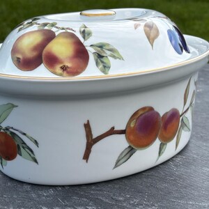 Royal Worcester, Evesham, Casserole Dish Gold Trim With Lid, Various ...