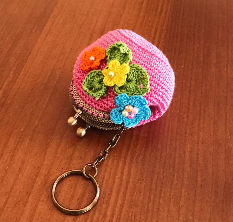 HANDMADE Crochet COIN PURSE Keychains - Etsy