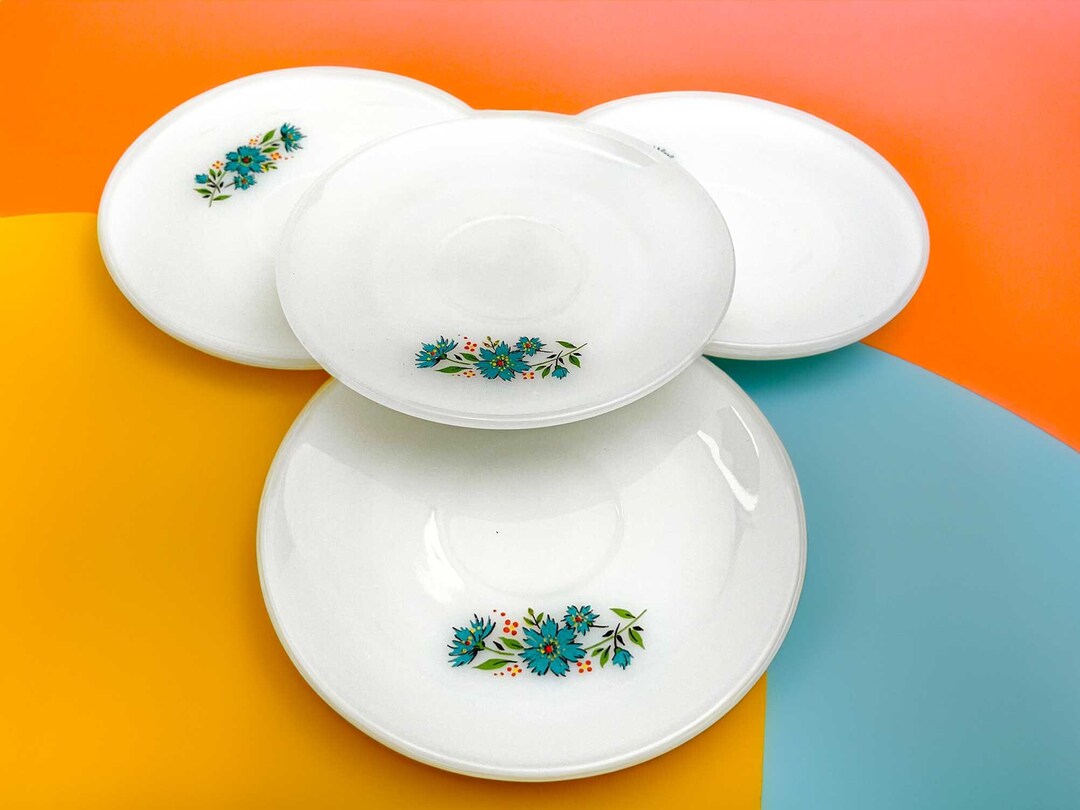 Vtg Fire King Plates Set of 4 Saucers | Vintage Milk Glass | Blue ...