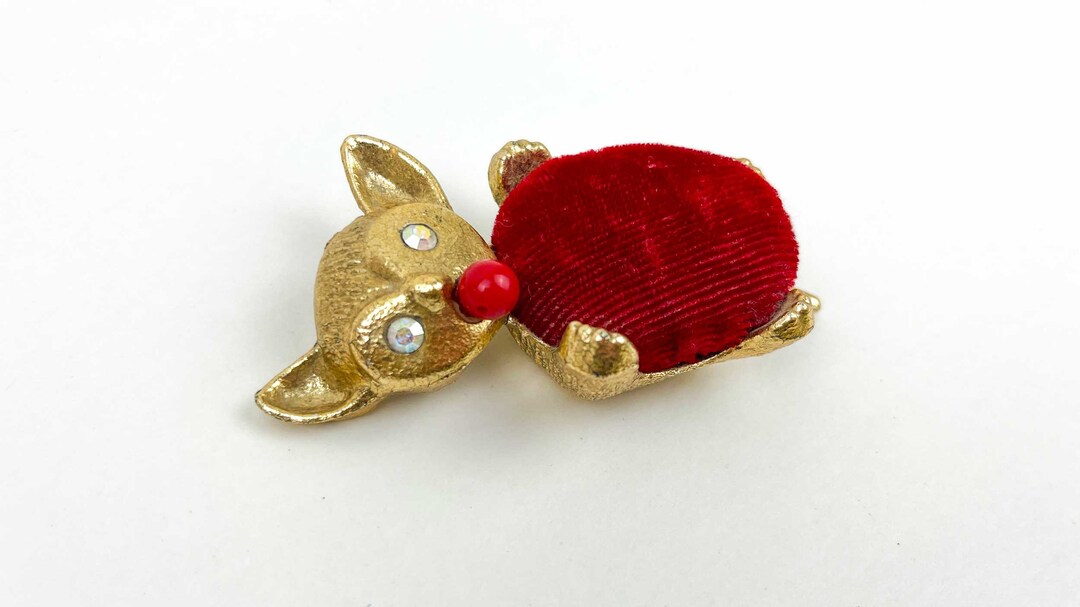 Vintage Kitschy Gold Cat Red Velvet Pincushion Retro Kitten With ...