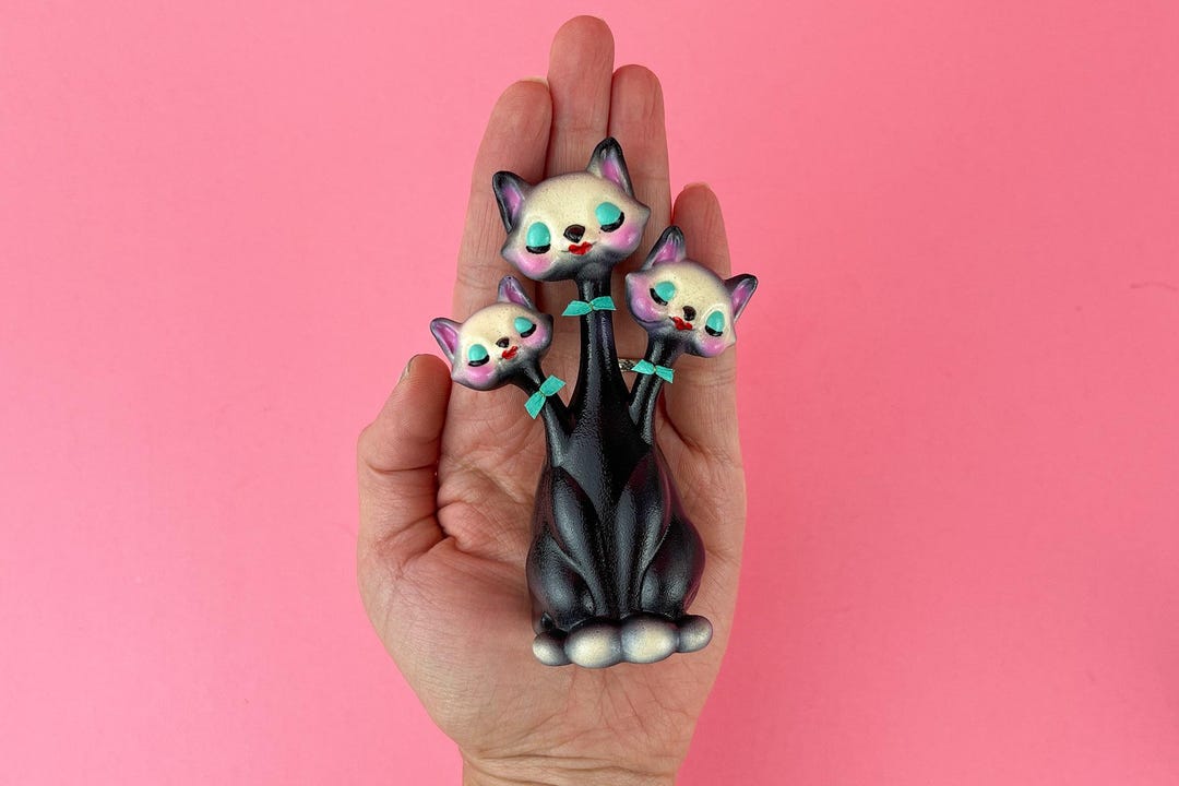 Kitschy Anthropomorphic 3 Headed Cat - Hand Painted Resin Figurine ...