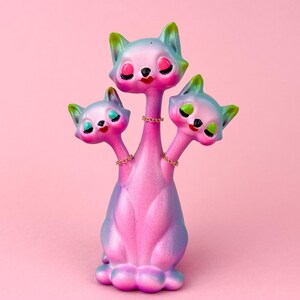 Kitschy Anthropomorphic 3 Headed Cat - Hand Painted Resin Figurine ...