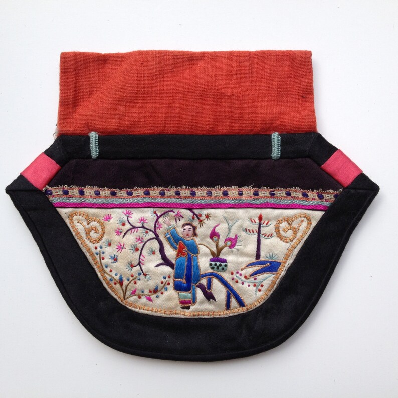Vintage Chinese - Coin Purse - Traditional Embroidered Scene - Chinese ...