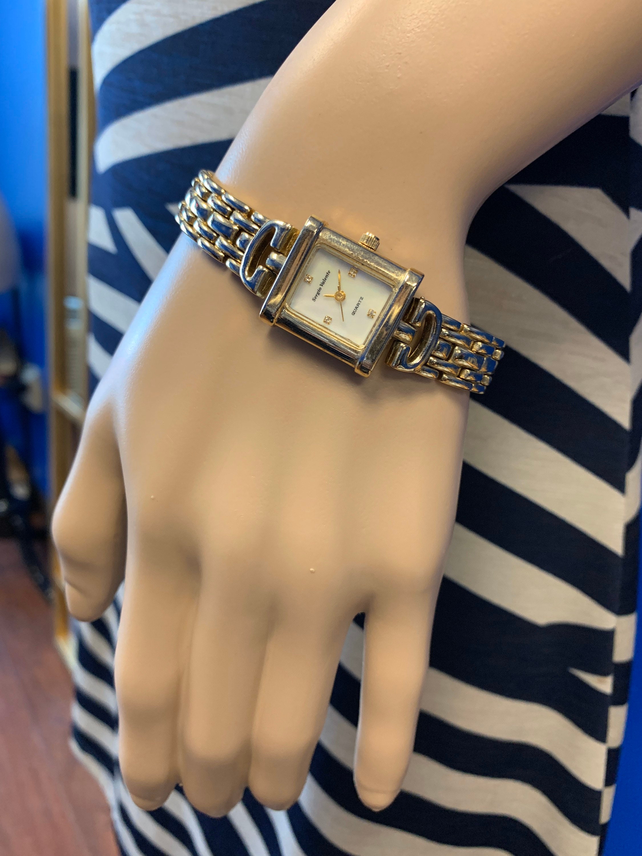 Sergio Valente Women’s Vintage Bracelet Watch Gold Tone Stainless Steel ...