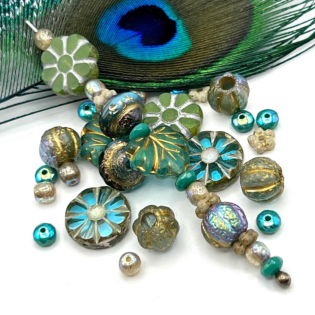 Green Apple Cosmo Set, Sky Blue Coordinating Czech Beads - Etsy