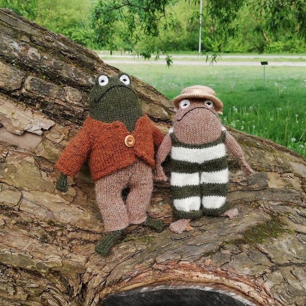 Frog and Toad Plush - Etsy