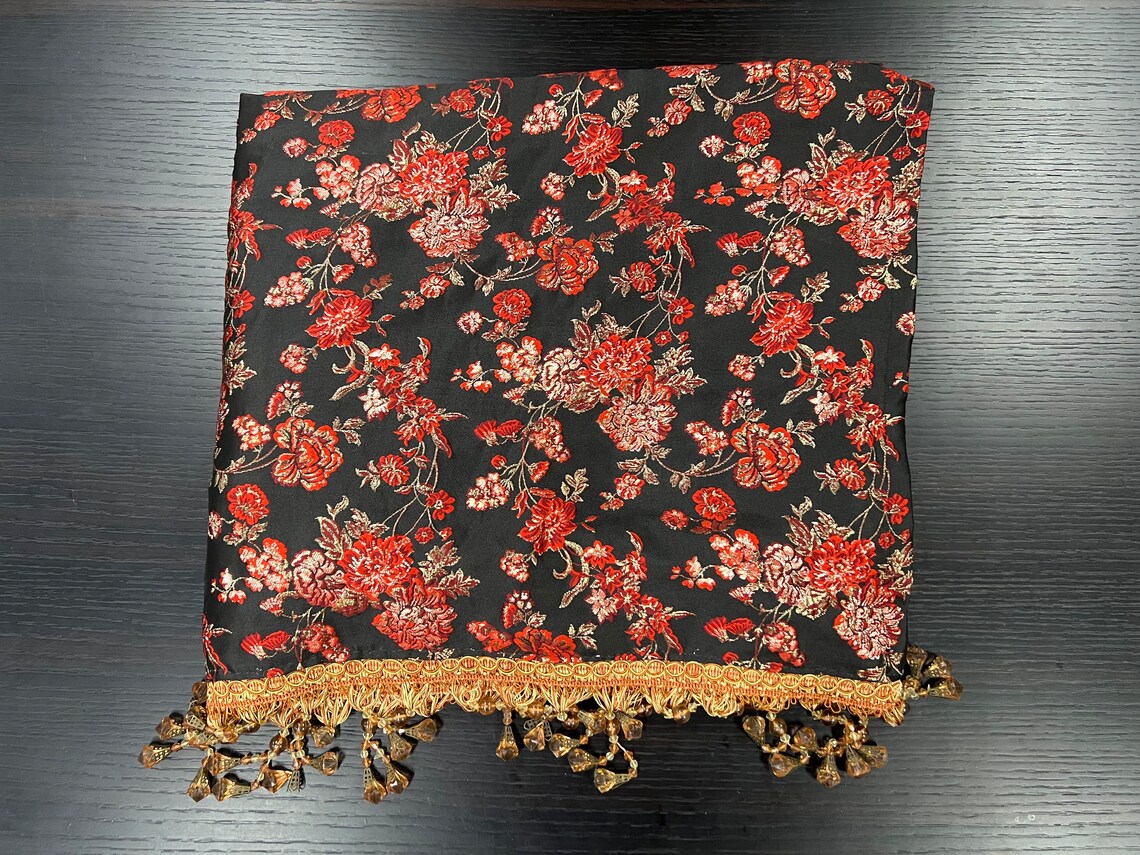 Crimson Red Roses and Metallic Gold Detailing on Brocaded - Etsy