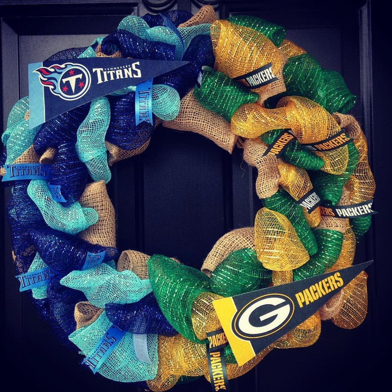 Custom Made NFL House Divided Wreath : Tennessee Titans / - Etsy