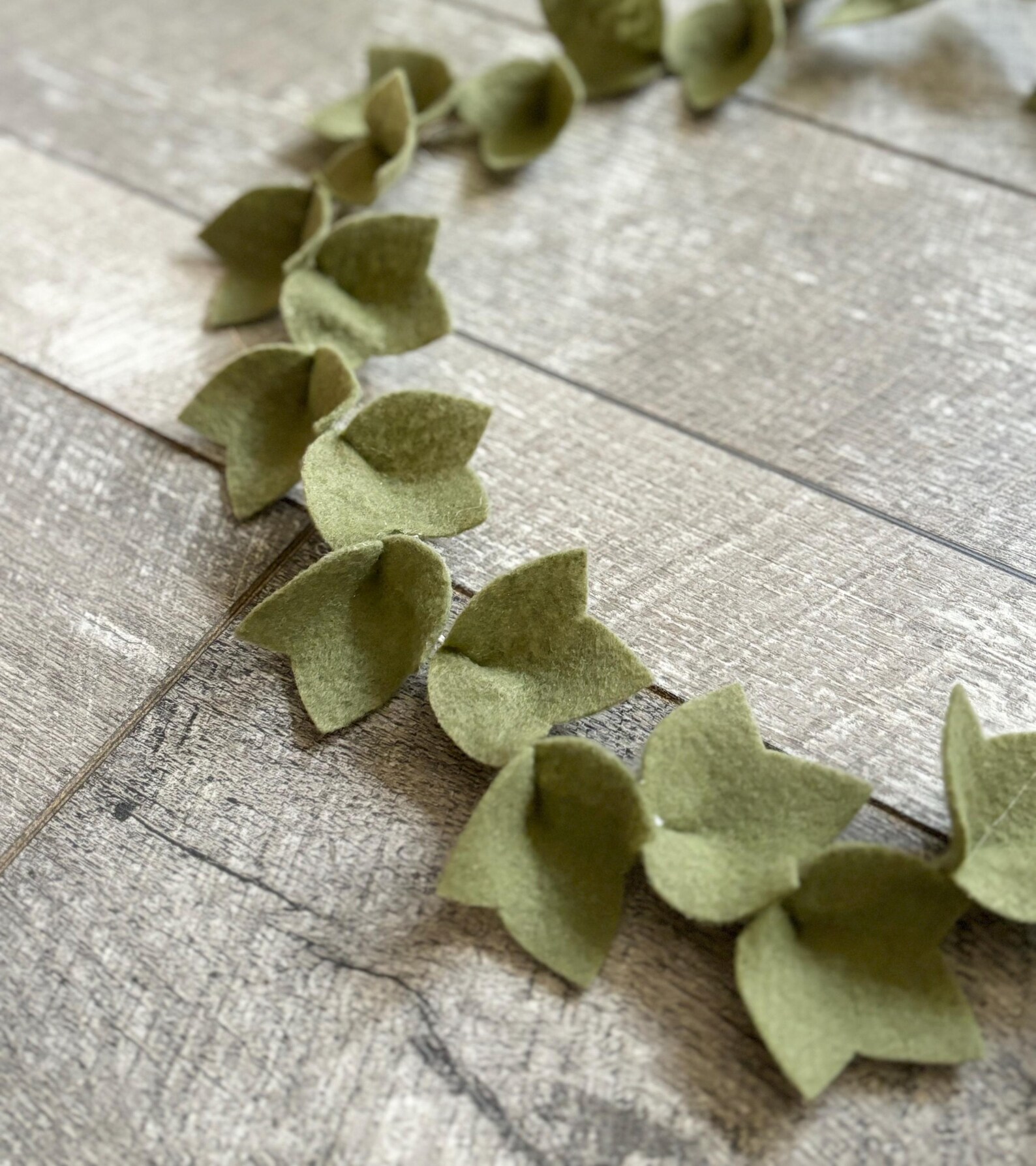 Felt Ivy Leaf Garland: Spring Farmhouse Mantle Decor, 2ft - 12ft in ...