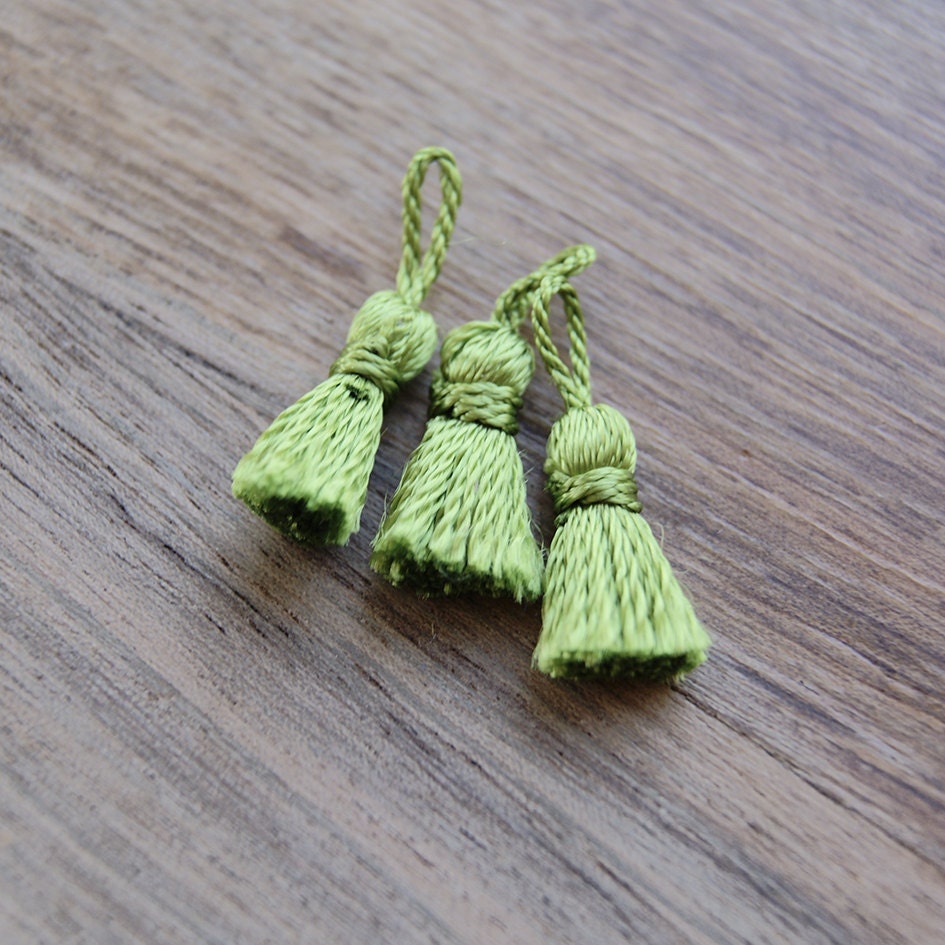 Green Tassel 15cm Tassel 1 Or 3 Or 10 Units Pack Mini Etsy
