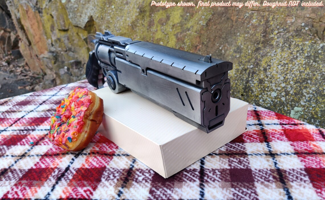 Vash's Revolver Replica From Trigun Stampede, LIMITED RUN, Replica, Not ...