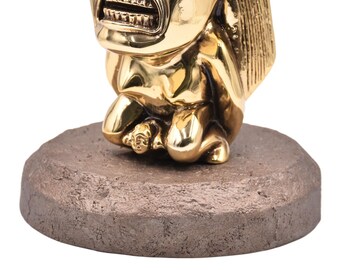 Idol Stand - Etsy UK