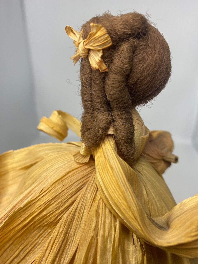 Vintage Corn Husk Dolls, Exquisitely Detailed Handmade Primitive Dolls ...