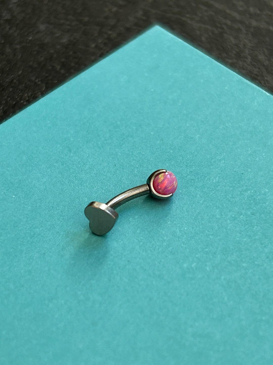 1 Pc-18g 16g ‣ Implant Grade Titanium • Heart Vertical Piercing • Heart ...