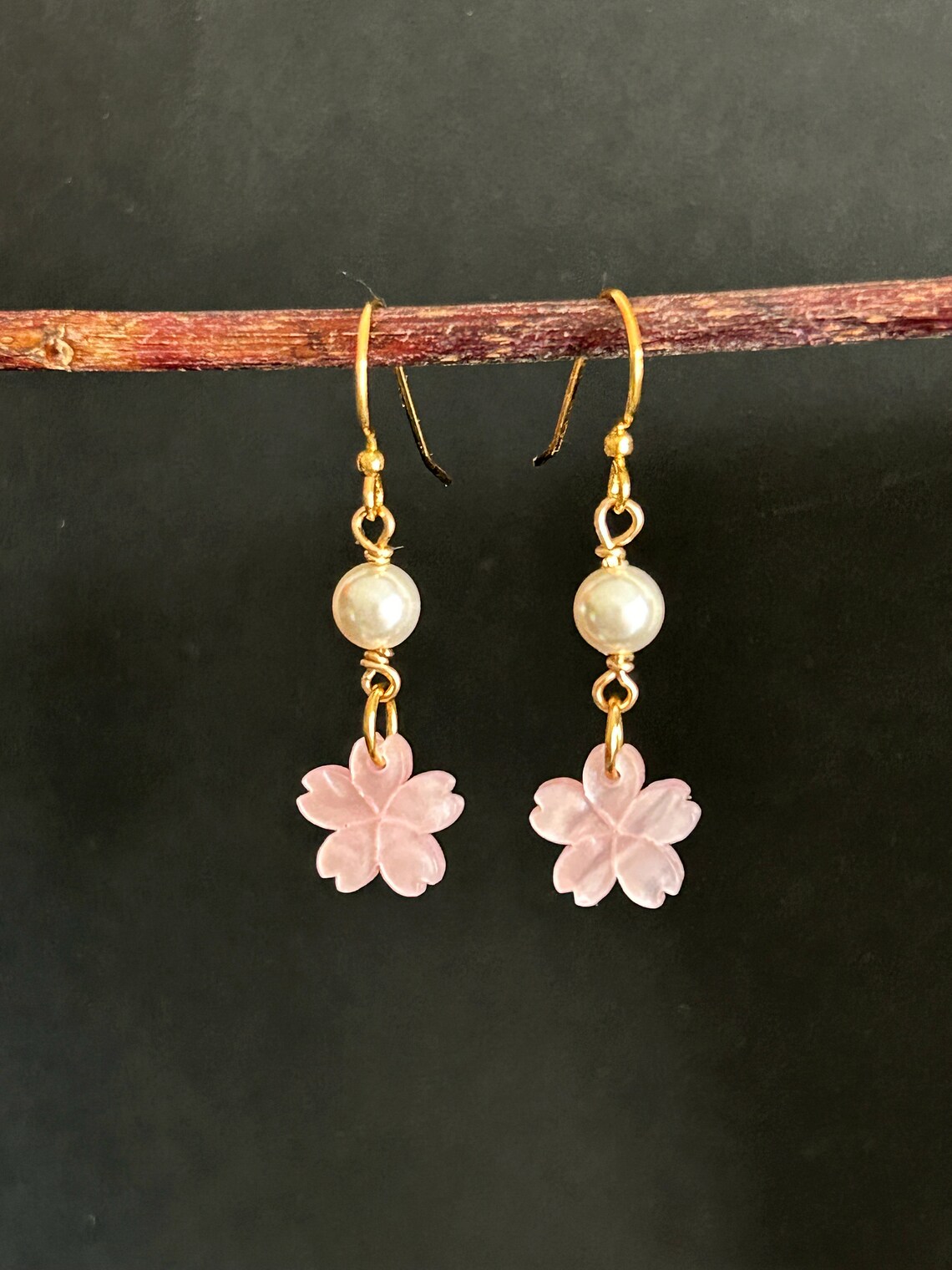 A Pair - Sakura Flower Pearl Lobe Earrings - Gold Hoop Earrings - Etsy