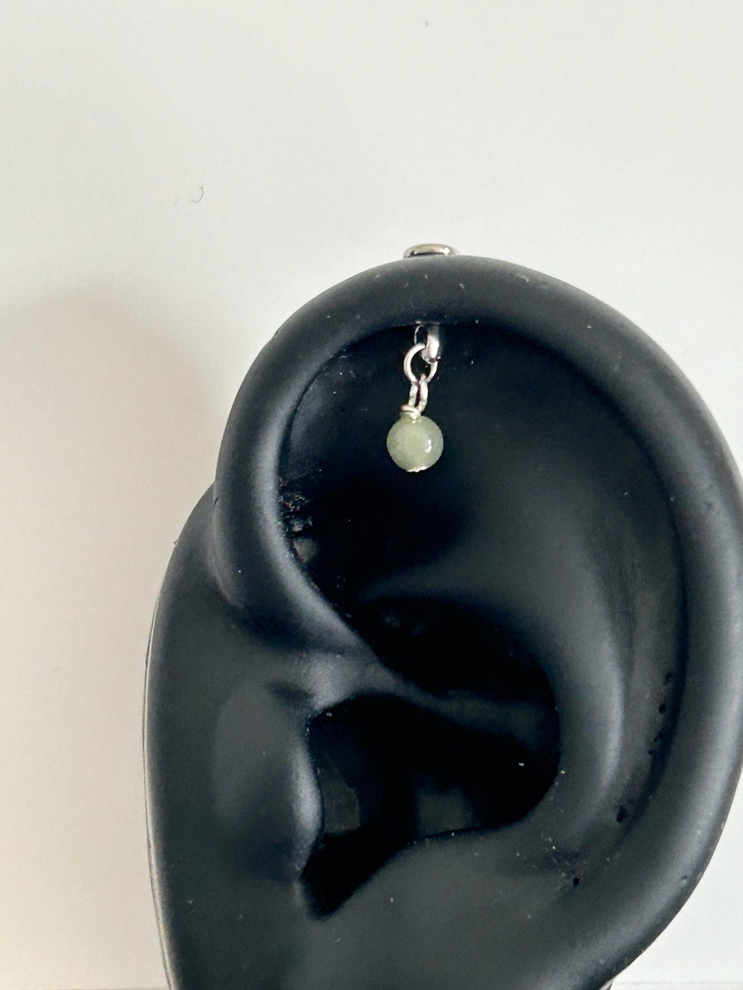 18g 16g Implant Grade Titanium Internally Threaded Vertical Labret ...