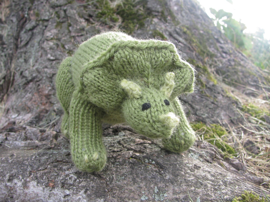 Small Triceratops Knitting Pattern - Etsy