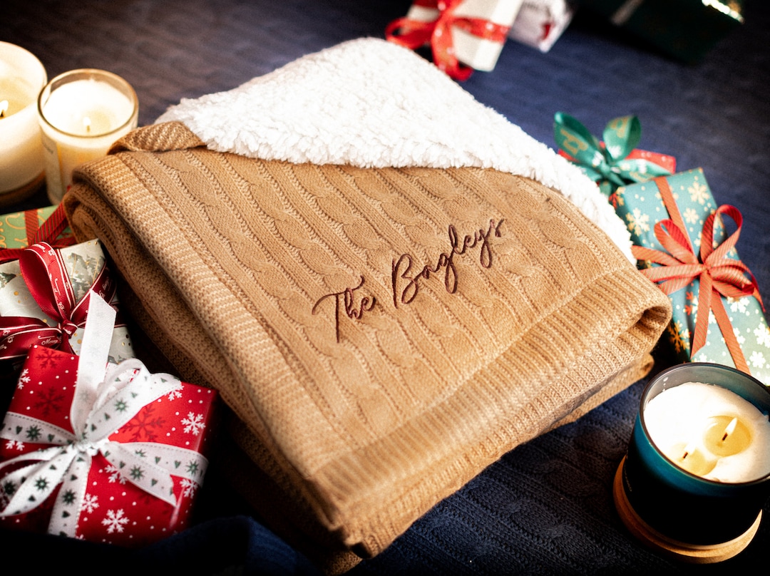 Double Fleece Cable Knit Throw Blanket, Christmas Hostess Gift ...