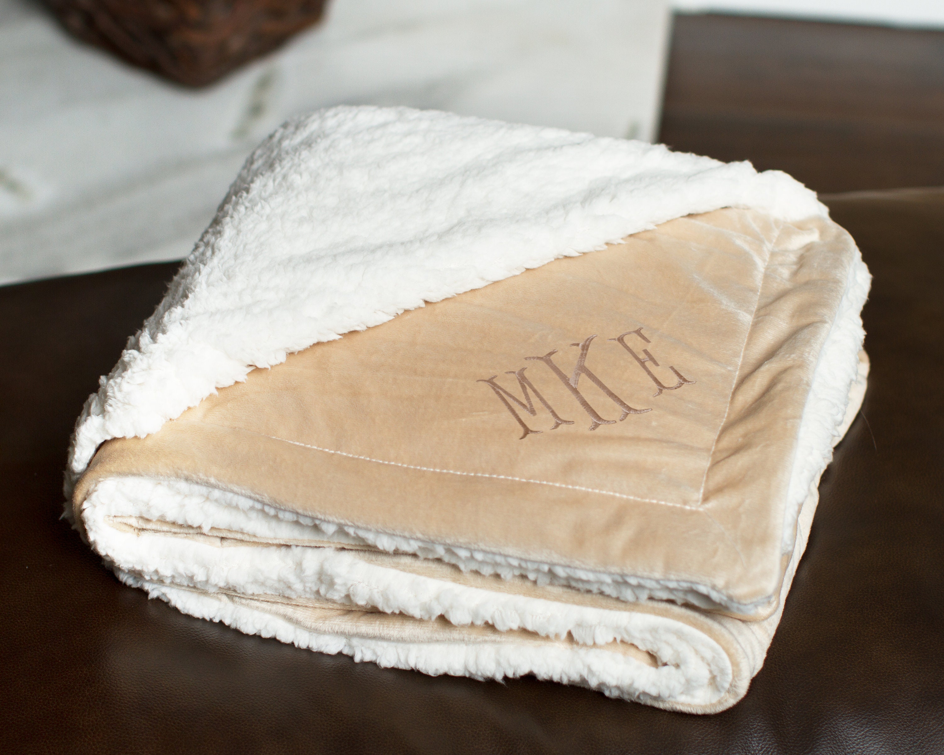 Personalized Fleece Blanket Monogrammed Sherpa Fleece Blanket - Etsy UK