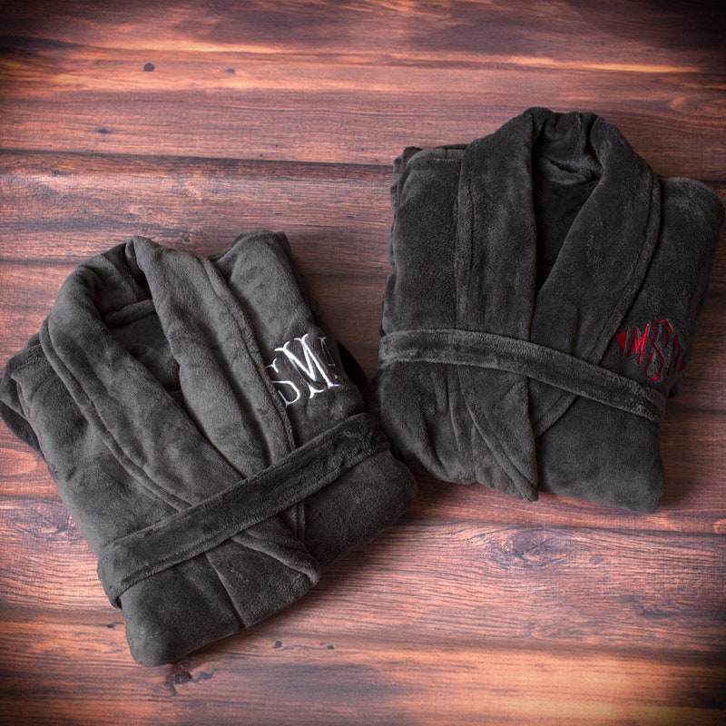 Groomsmen Gifts Robe - 60+ Gift Ideas for 2026