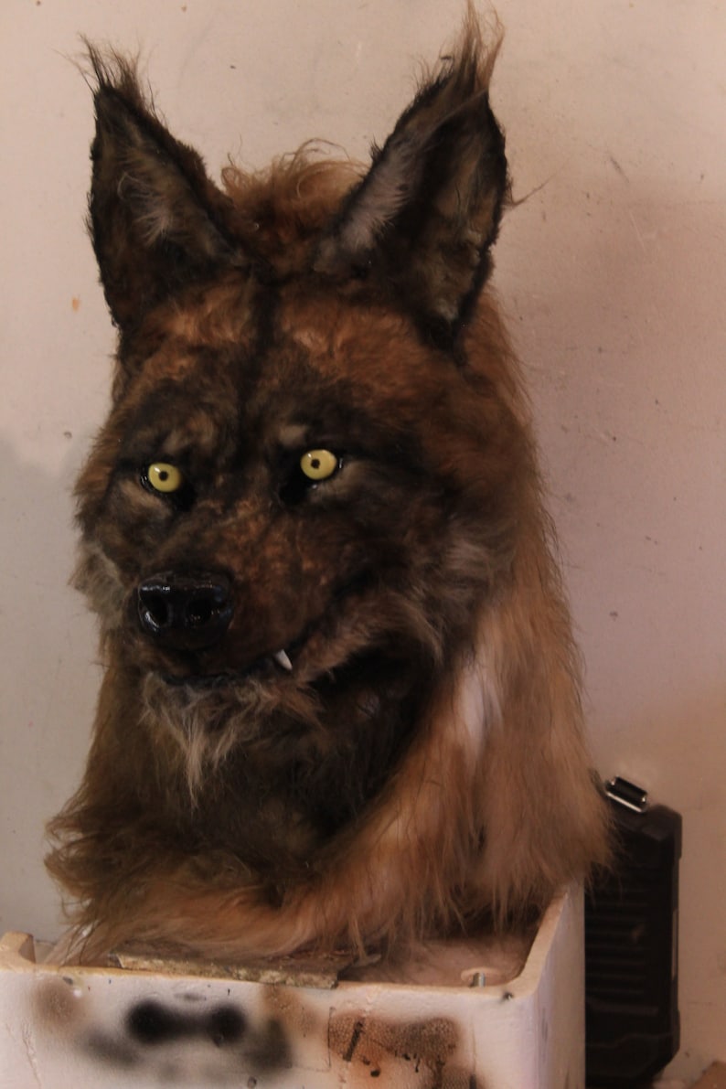 Werewolf Fursuit Mask. Realistic Furry Costume Van Helsing Werewolf ...