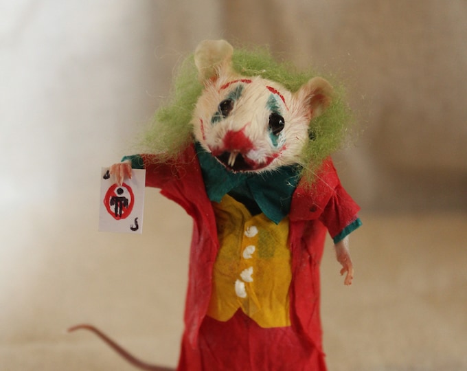 Taxidermy Rat Joker Mouse Taxidermy Anthropomorphic Rat Curiosity ...