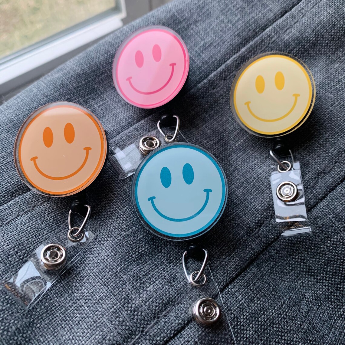 Happy Face Badge Reel Cute Badge Reel Gift for Social - Etsy
