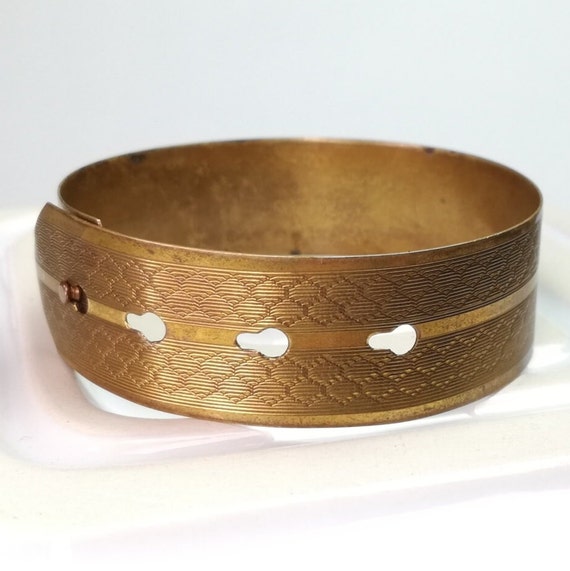 vintage etched and engine - Gem