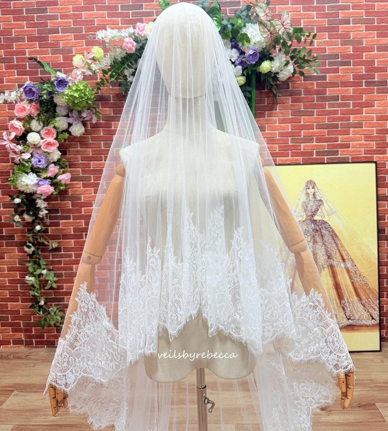 Wide Eyelash Chantilly Lace Cathedral Wedding Veil V662D: 2-tier ...