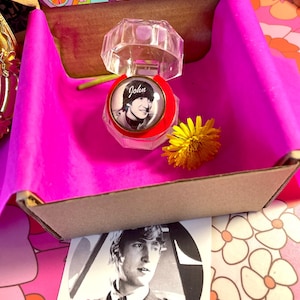 BEATLES RING - John Lennon (gold) - Etsy